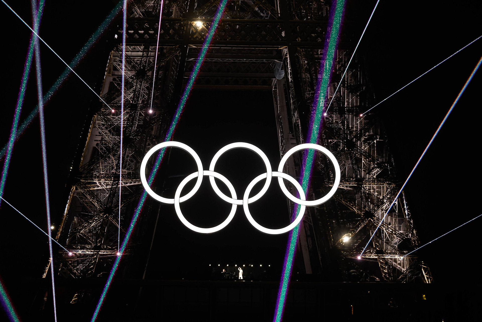 Cent photos inoubliables de Paris métamorphosé pour les Jeux olympiques ...