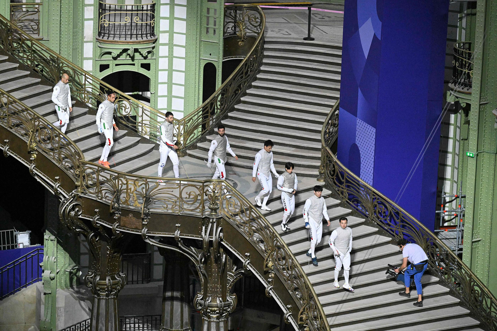 Cent photos inoubliables de Paris métamorphosé pour les Jeux olympiques ...