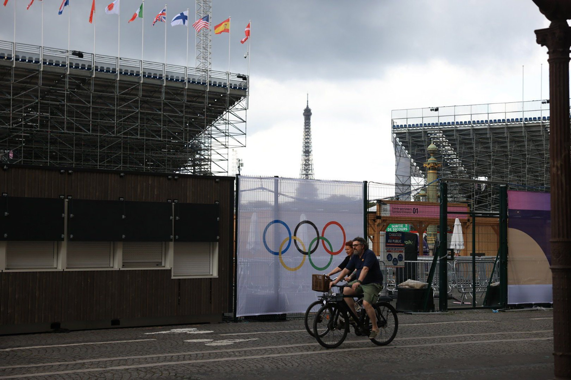 Cent photos inoubliables de Paris métamorphosé pour les Jeux olympiques ...