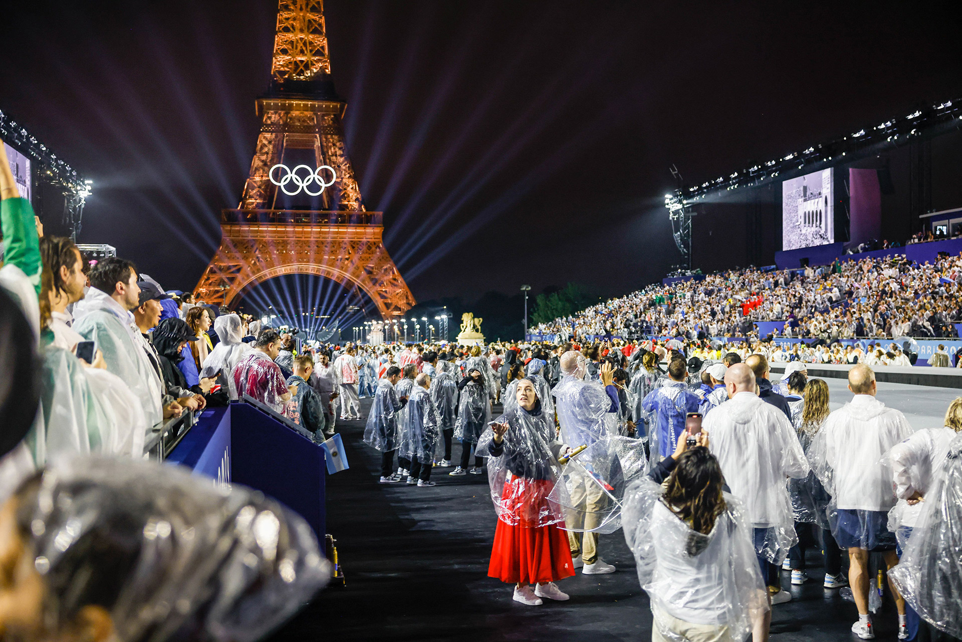 Cent photos inoubliables de Paris métamorphosé pour les Jeux olympiques ...